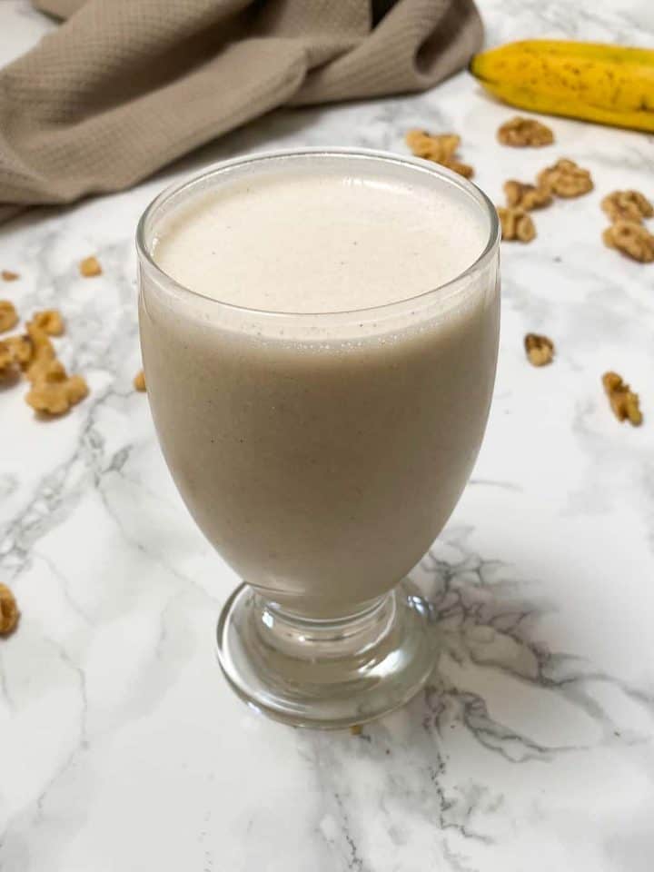 Healthy Banana Nut Smoothie - This Healthy Kitchen